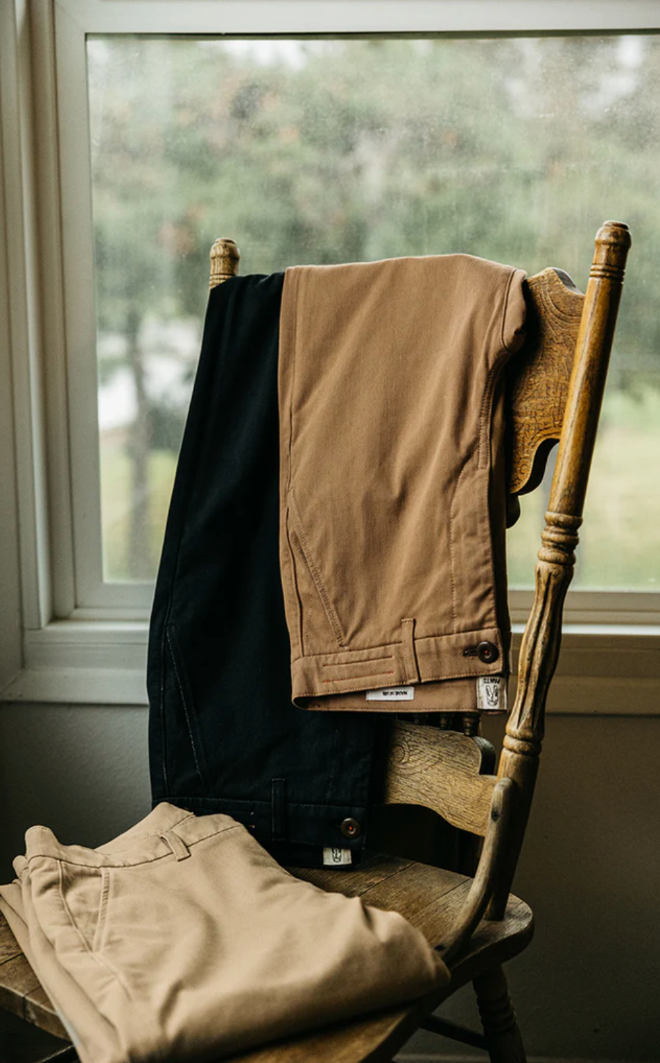 Hiroshi Kato The Pipe Straight Denit Chino - Khaki – Quattro Tizi